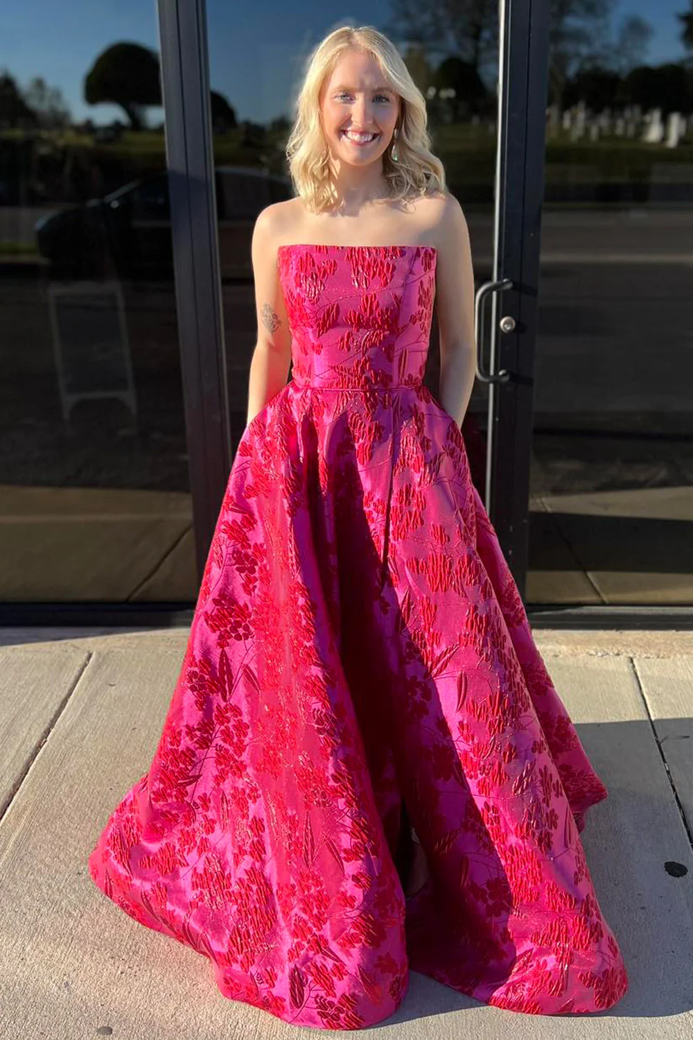 Cute Ball Gown Strapless Jacquard Satin Red Long Prom Dress with Pocke ...